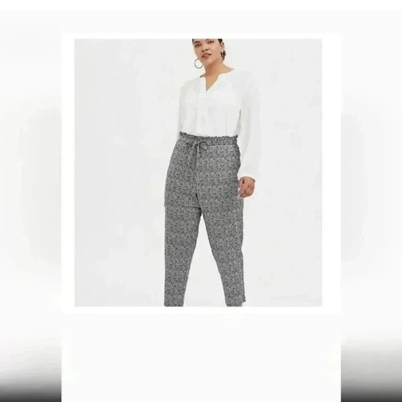 torrid | Pants & Jumpsuits | Torrid Zebra Print Black And White Pants ...